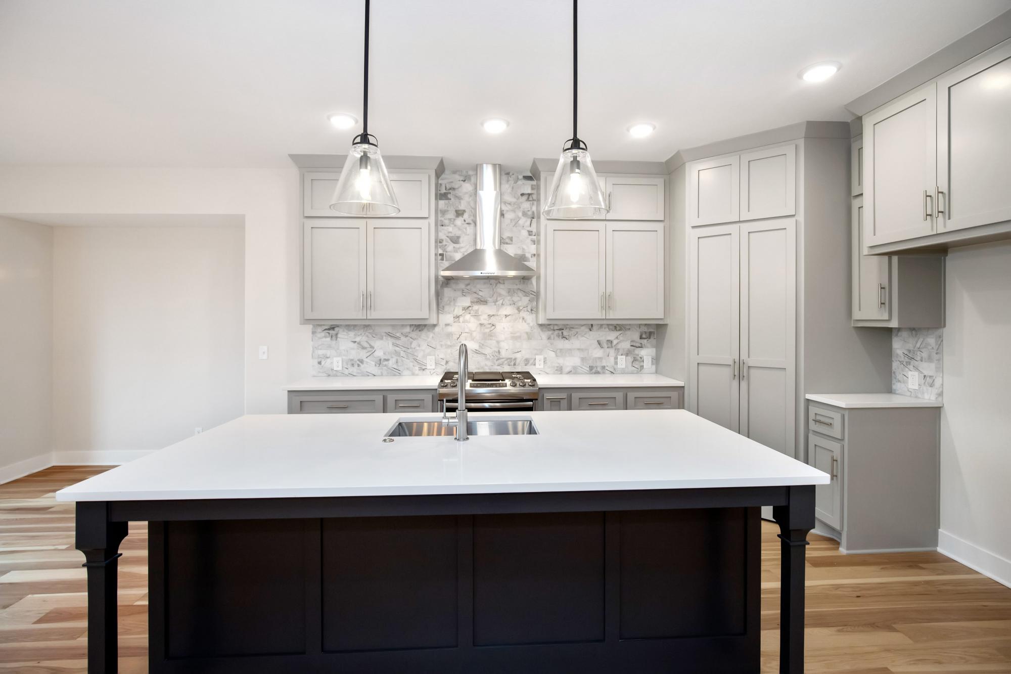 The Capri Reverse Elevation I | Custom Homes in Blue Springs MO | Rob ...